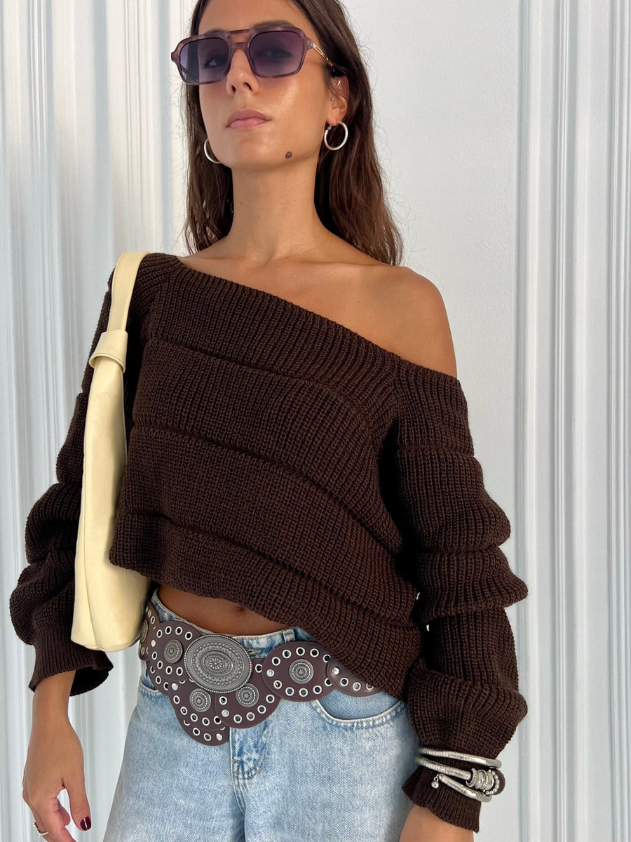 Chocolate Brown Pumped Pullover – Mii
